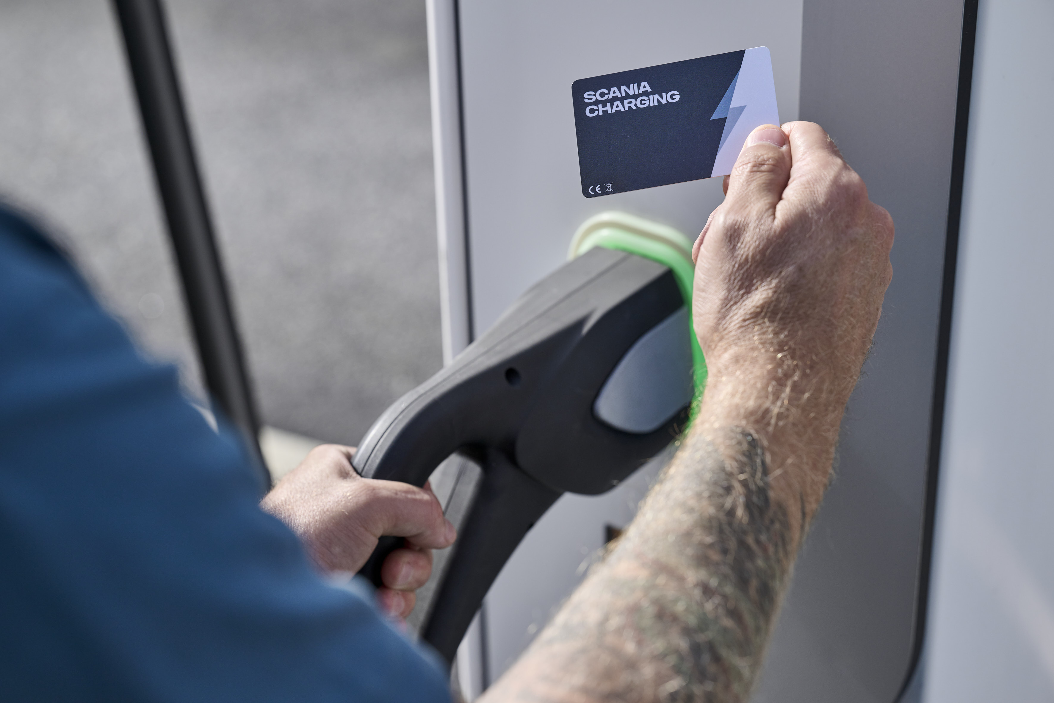 Charging solutions for electric trucks and buses | Scania Singapore