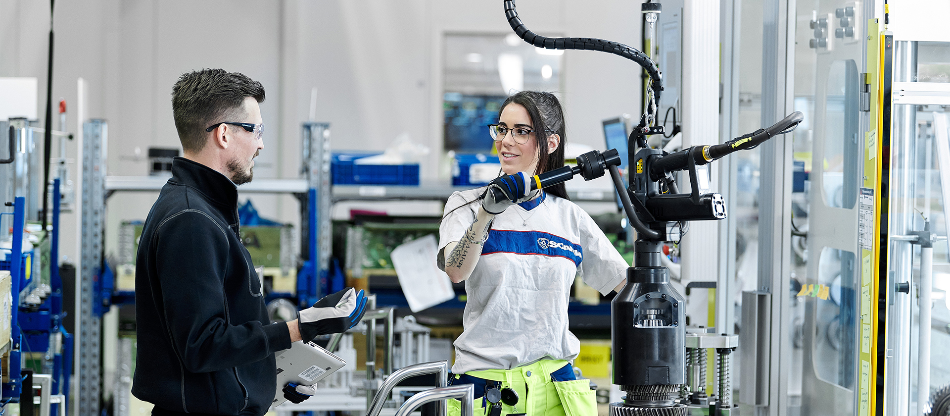 Scania offers graduates an exciting start to their career | Scania Global