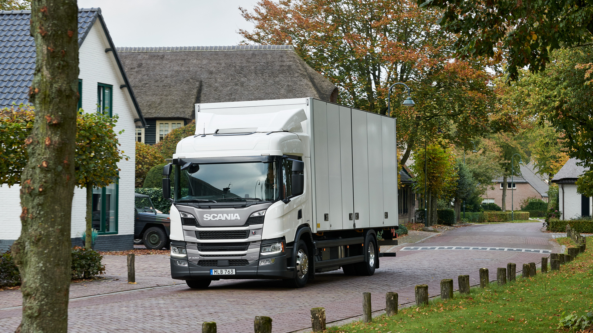 Scania’s commitment to electrification – our initiatives so far ...