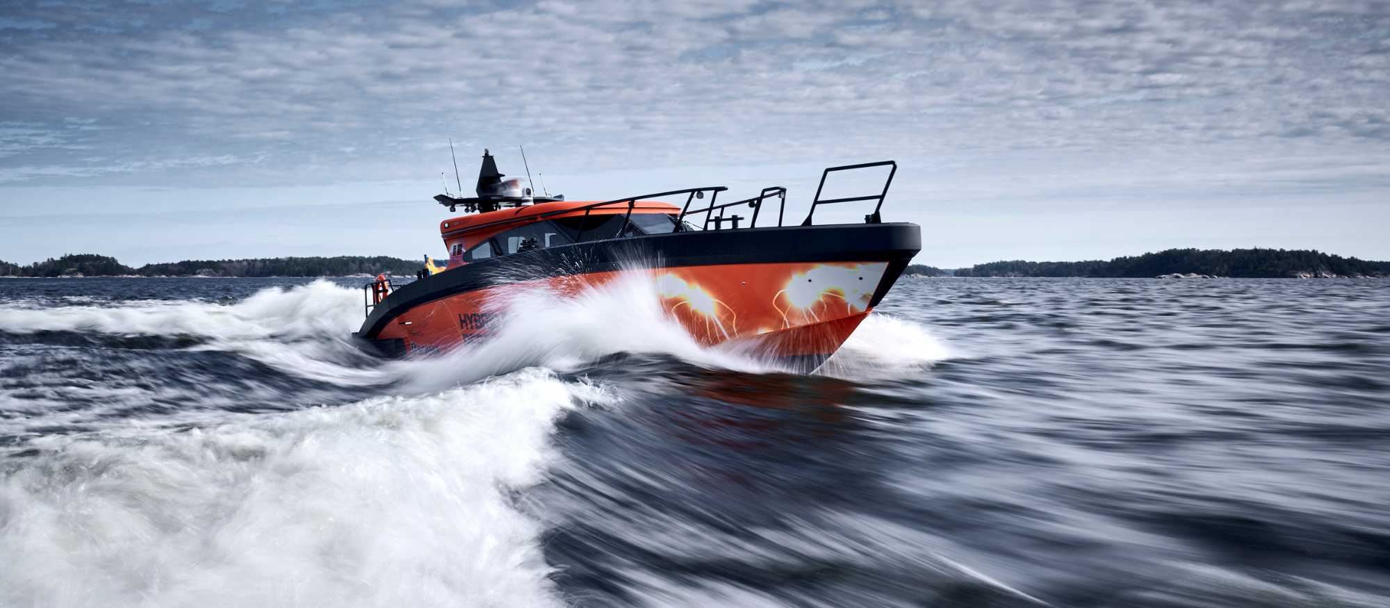 Marell high-speed boat powered by electric Scania solution | Scania Group