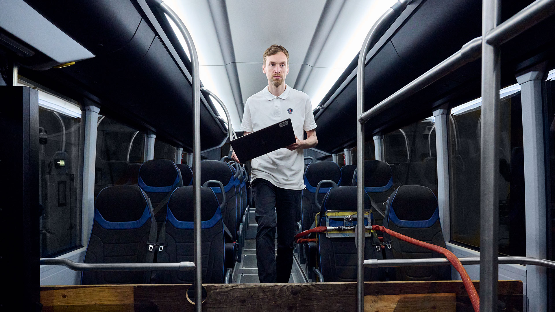 Marco performs extreme BEV bus testing for cleaner travel | Scania Group