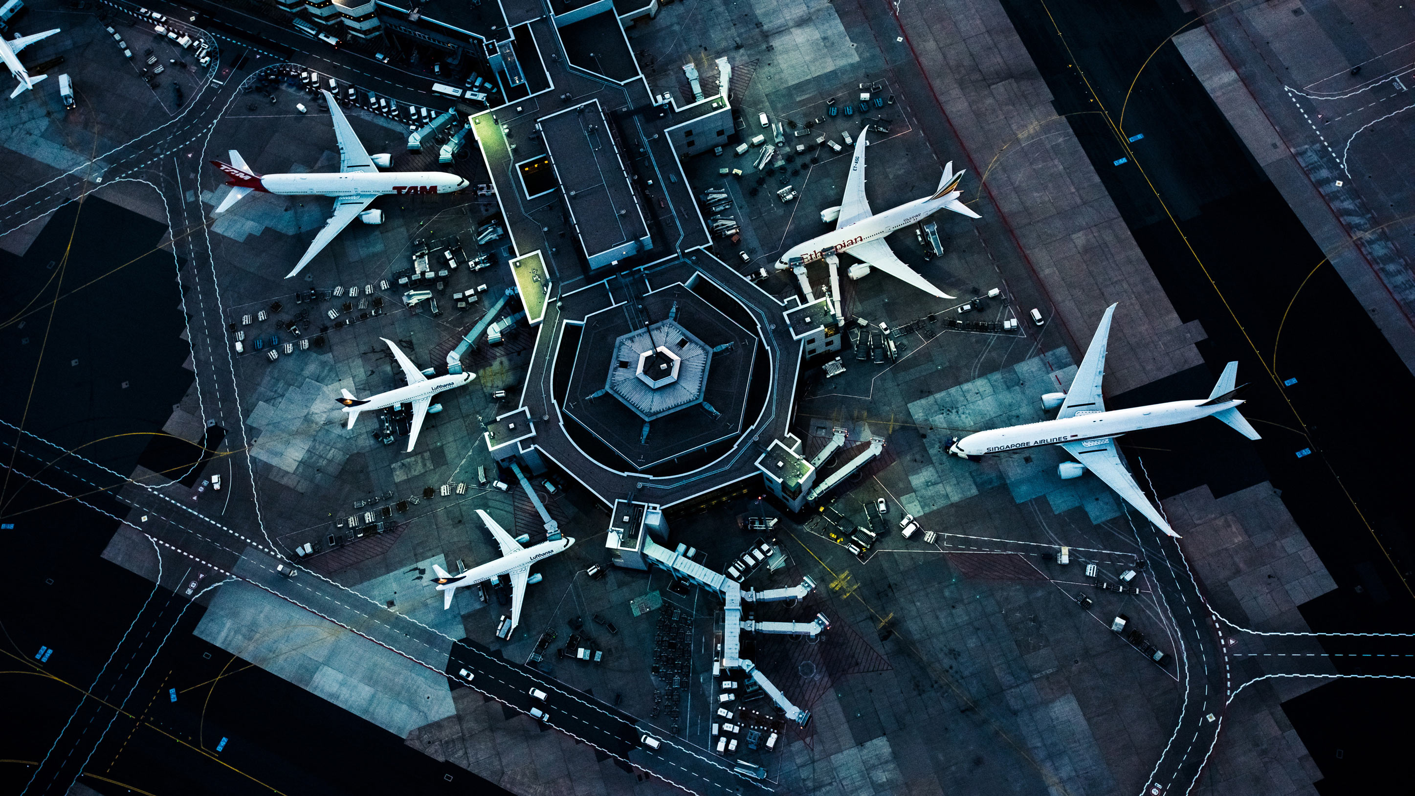 Scania electrifies airport ground support | Scania Group