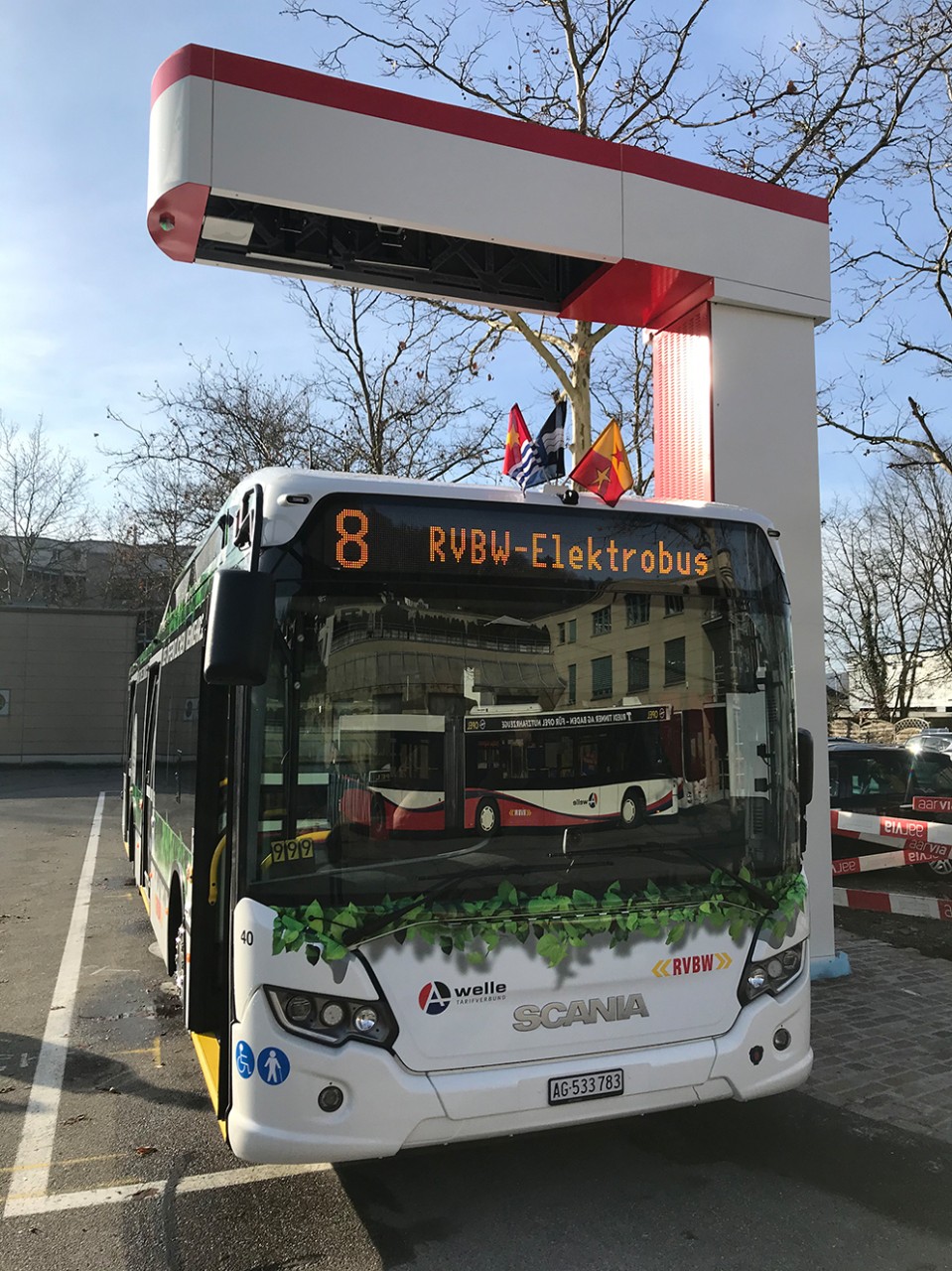 Erster vollelektrischer Scania-Bus bei den RVBW im Einsatz | Scania Schweiz