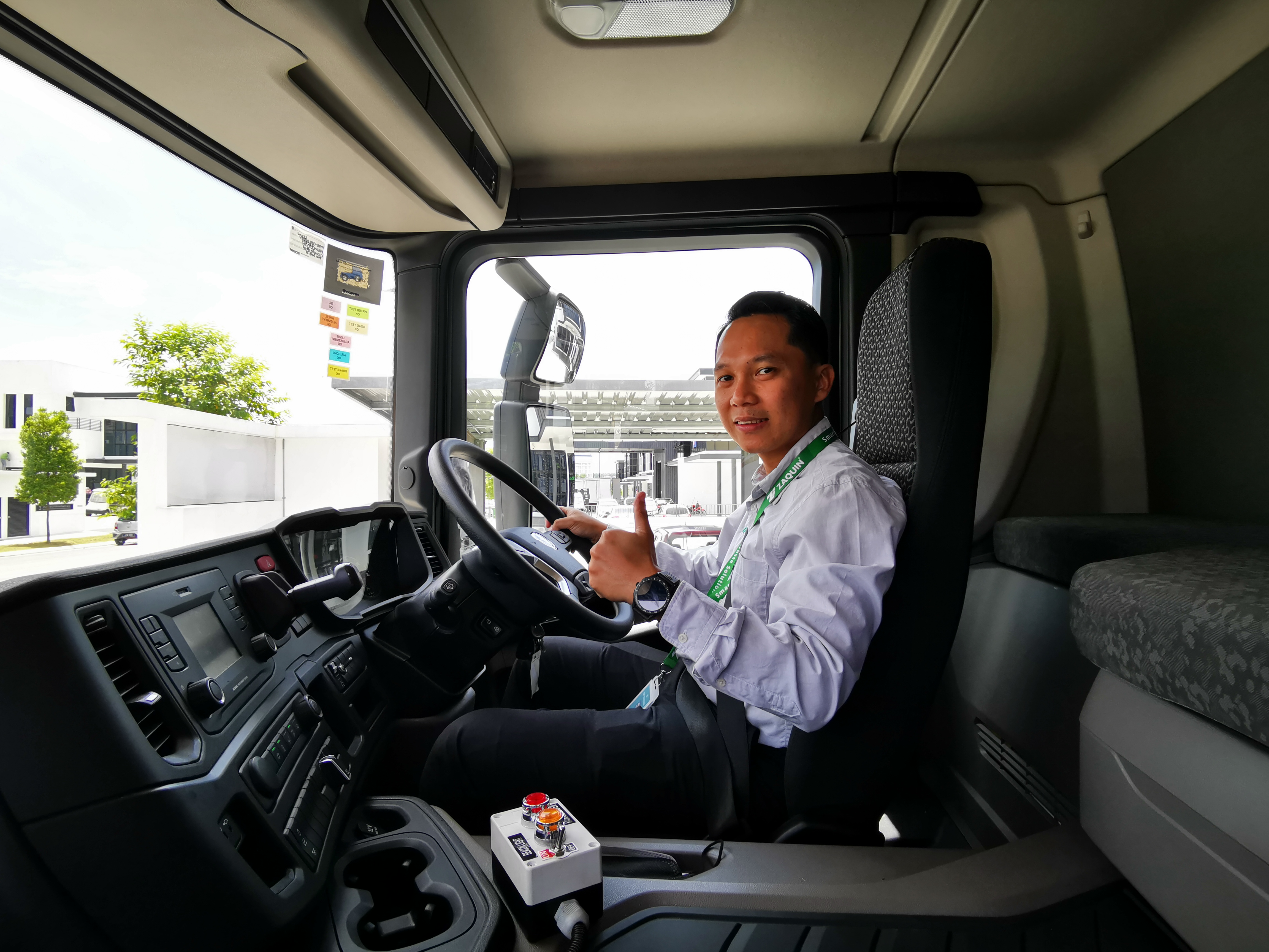ZAQUIN RECEIVES DELIVERY OF FIRST SCANIA XT RIGID NTG FOR FIRST SMART ...
