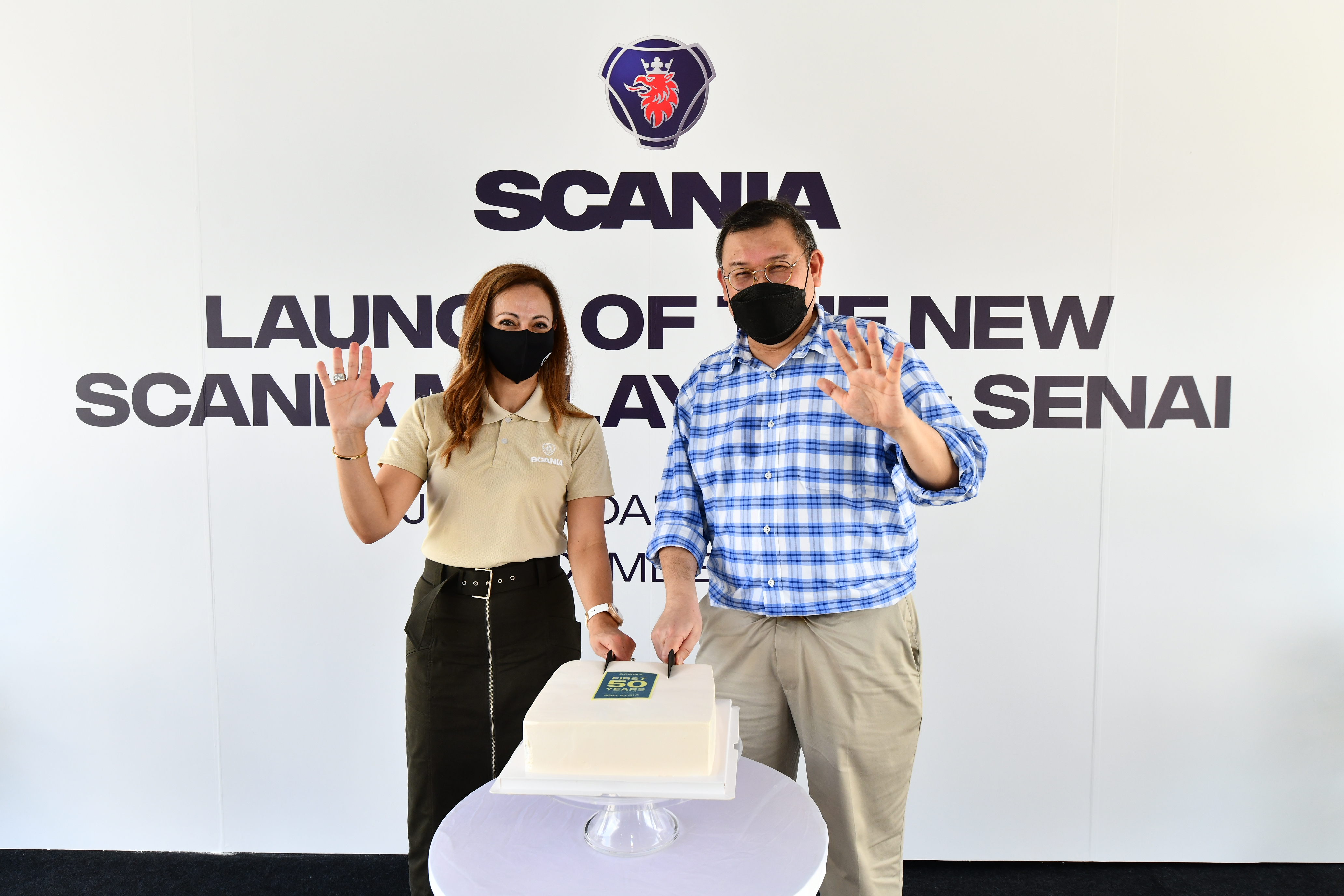 SCANIA HANDED OVER 10 SCANIA NEW TRUCK GENERATION TO CHEMTRAX AS PART ...