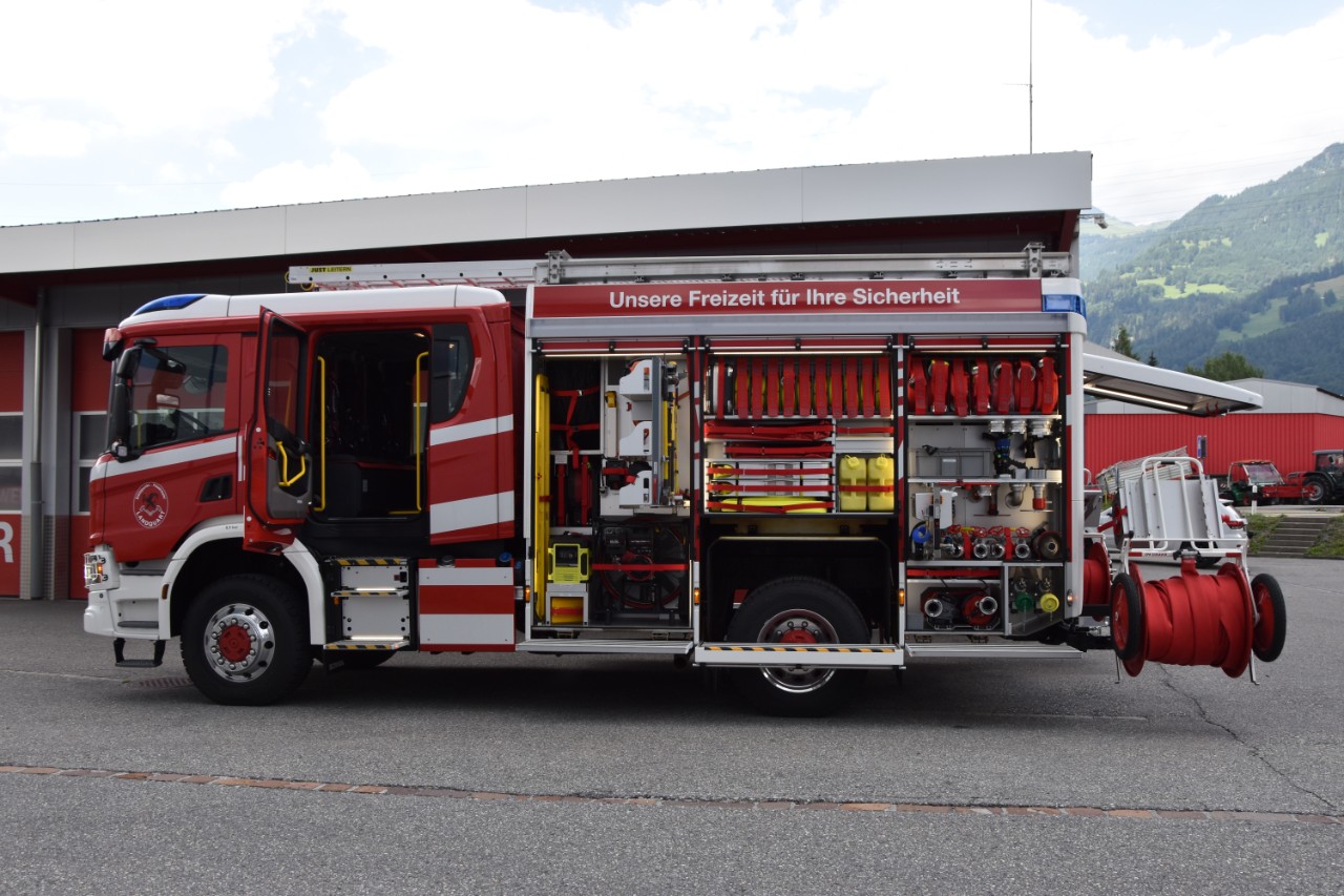 Komplette Scania-Flotte bei der Stützpunkt-Feuerwehr Landquart | Scania Schweiz