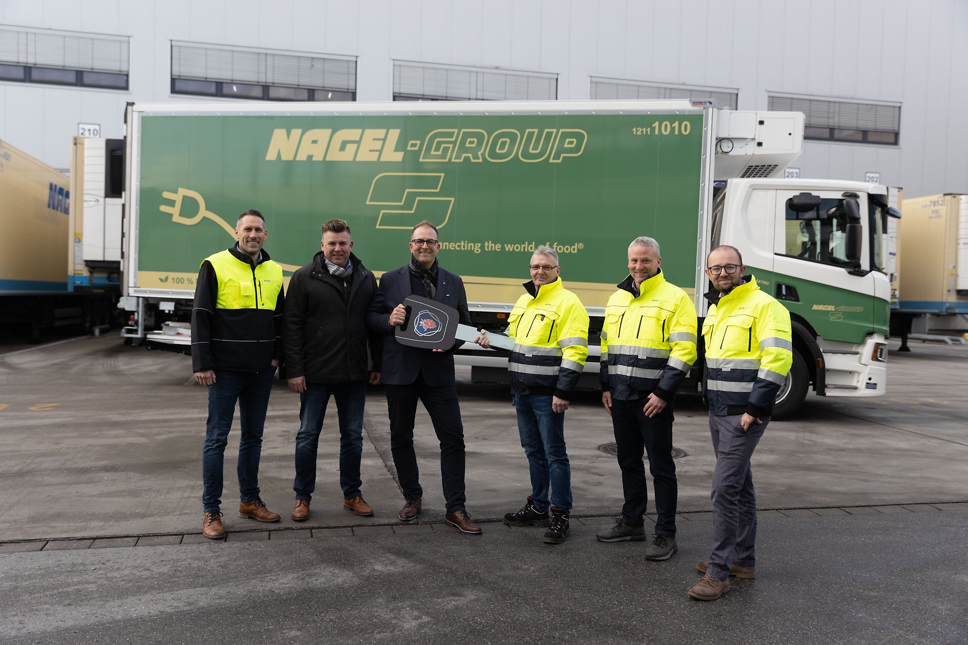 Le groupe Nagel mise sur les camions Scania BEV pour la distribution ...