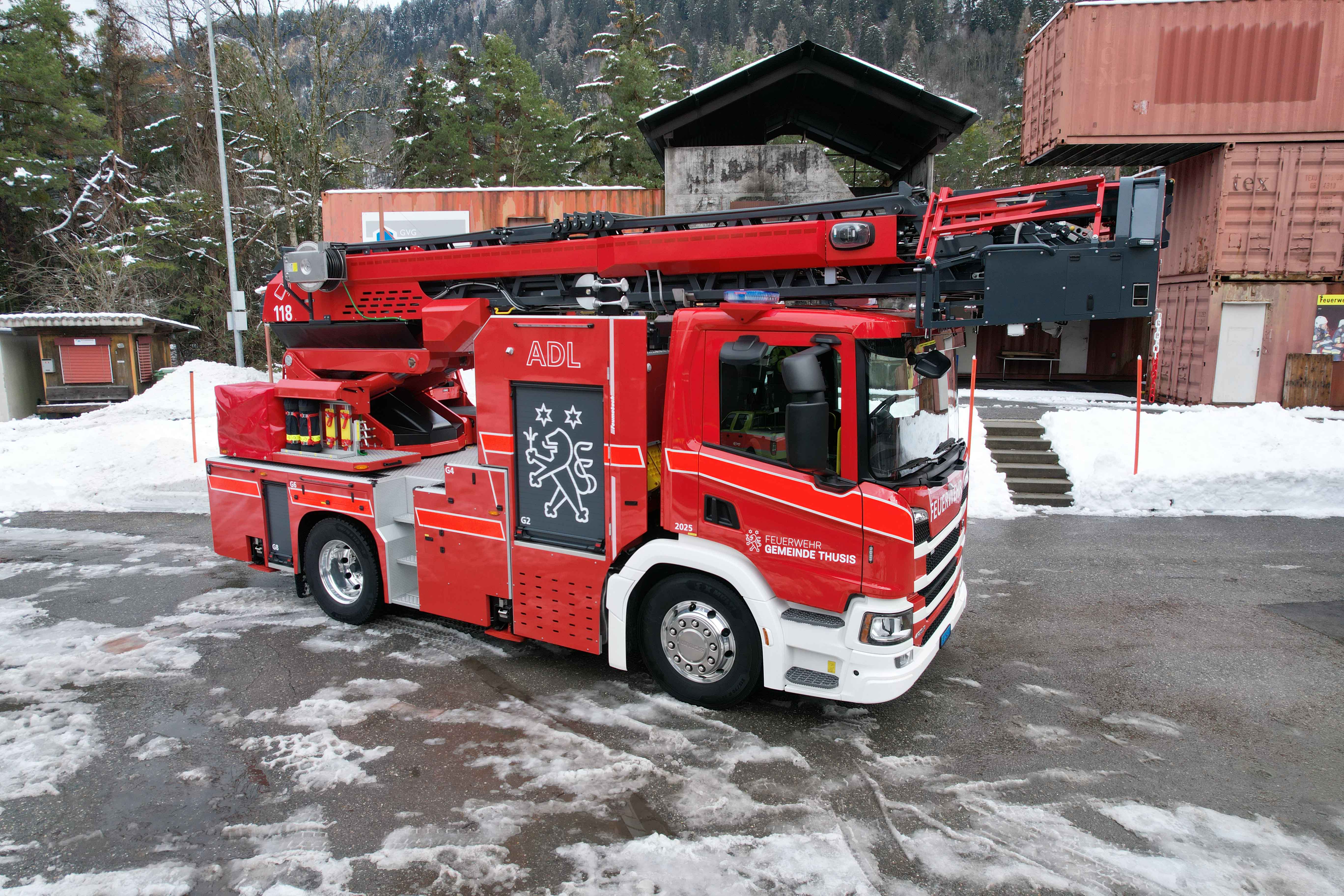 Neue Scania Autodrehleiter für die Stützpunkt-Feuerwehr Thusis | Scania
