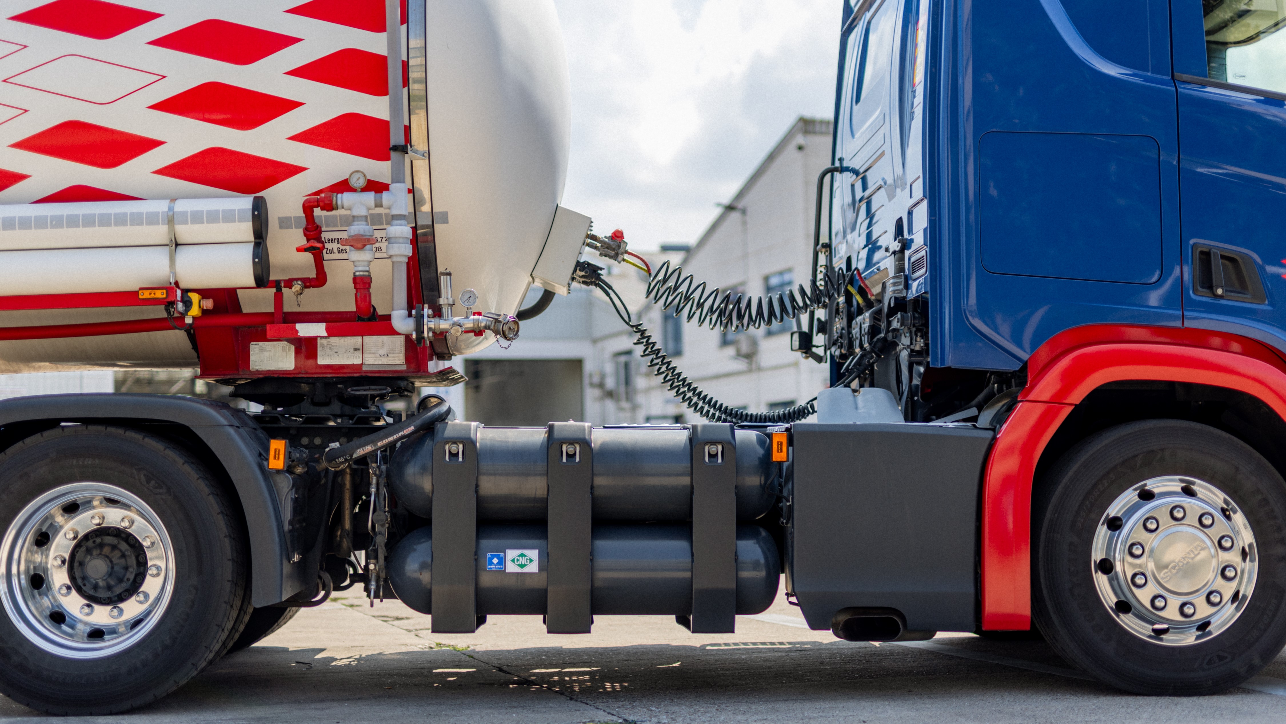 Tank und Silotransporte | Scania Deutschland