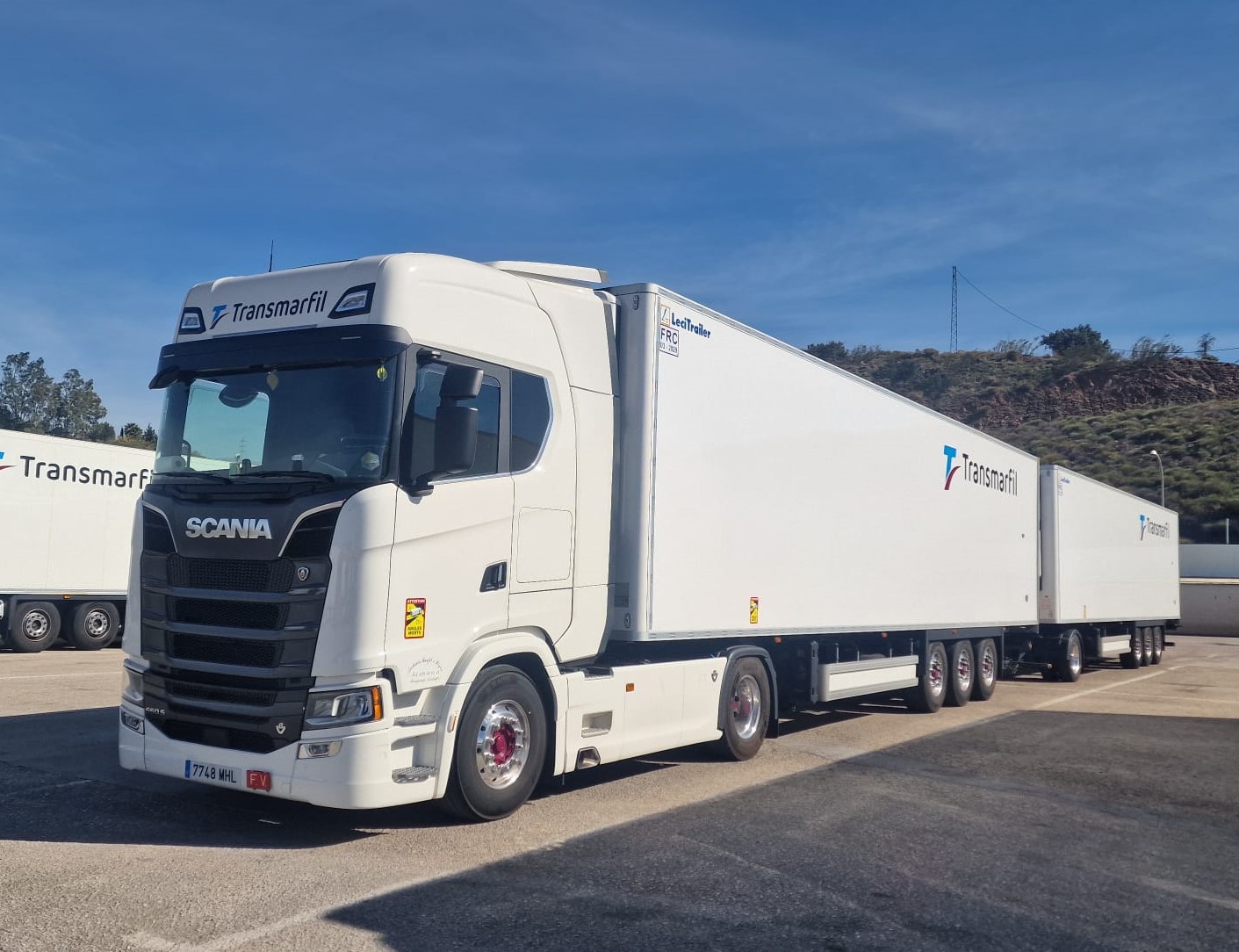 TransMarfil apuesta por la potencia del Scania V8 para sus dúo ...
