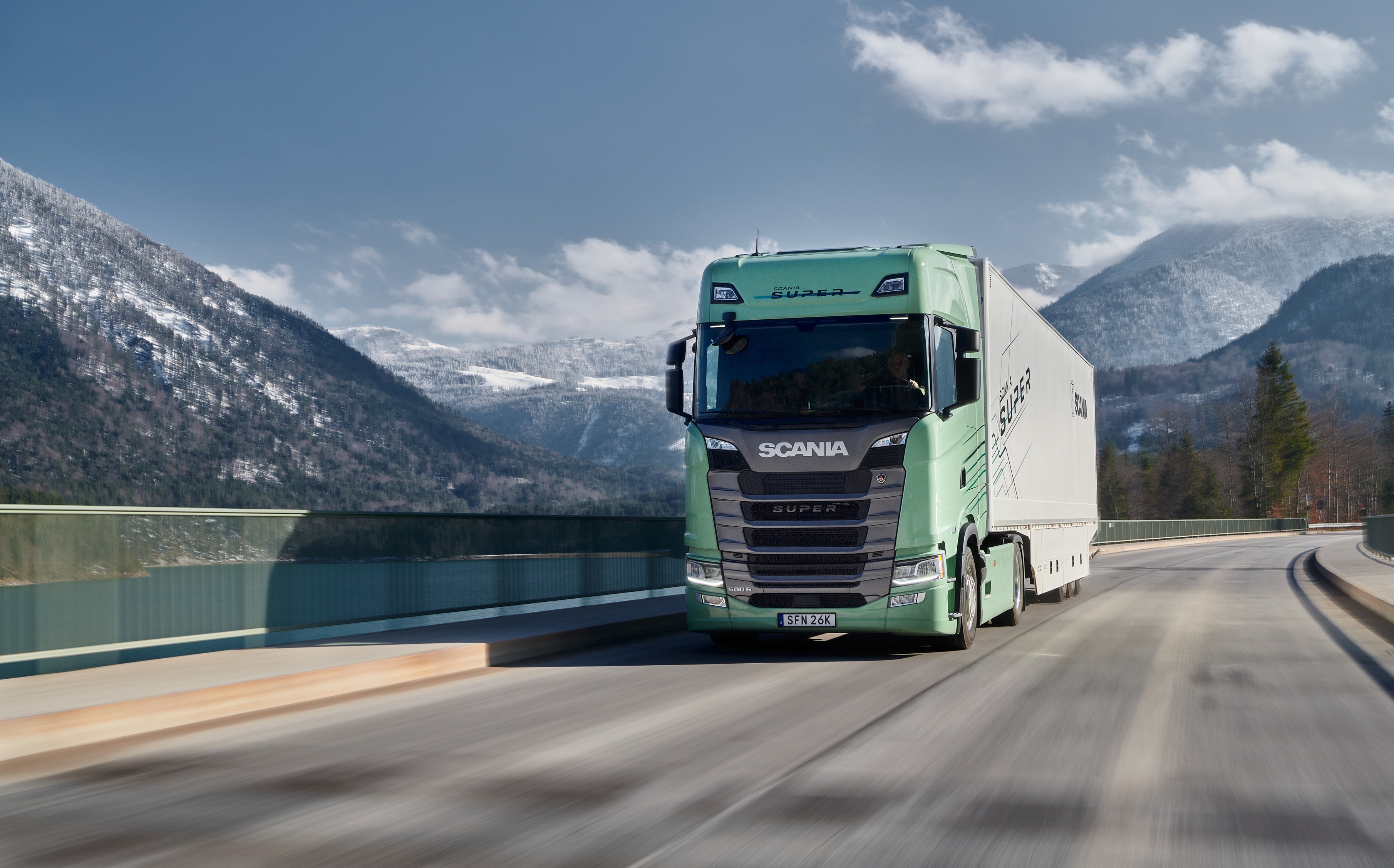 Super | Scania France