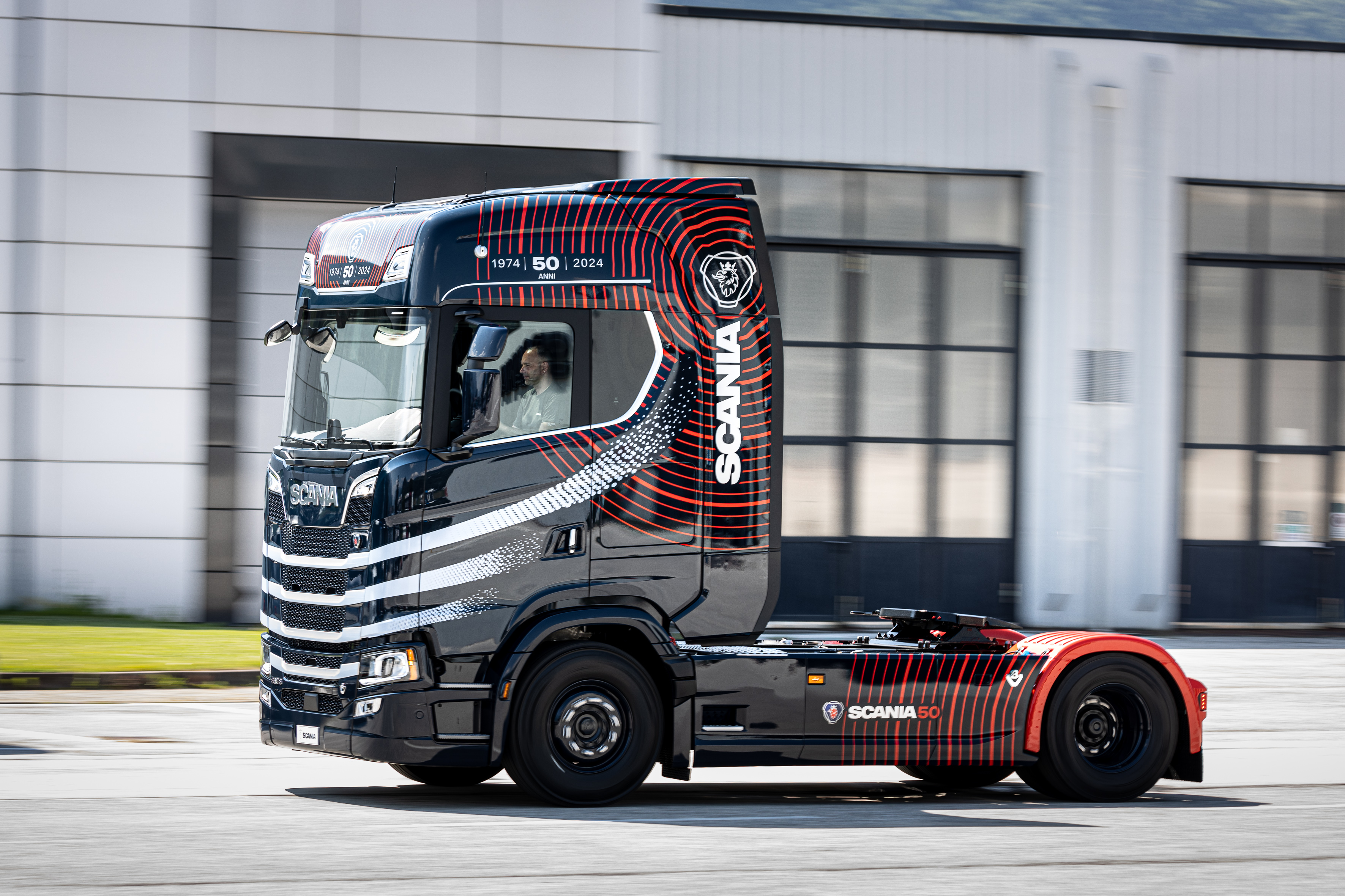 50 anni di Scania in Italia: una storia di successo segnata da passione ...