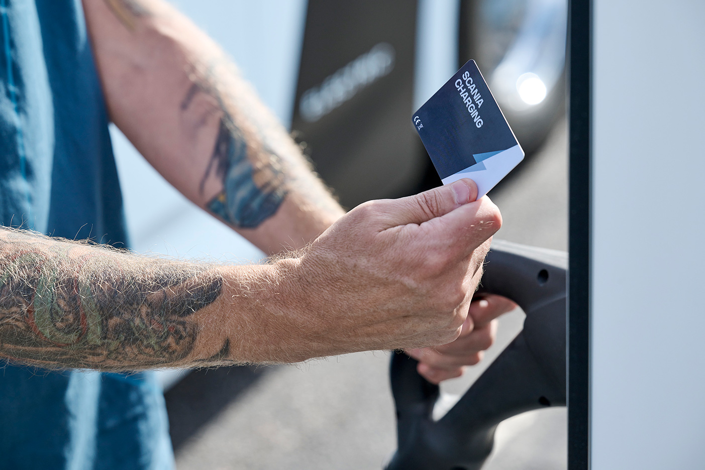 Soluzioni di ricarica per autocarri e autobus elettrici | Scania Italia