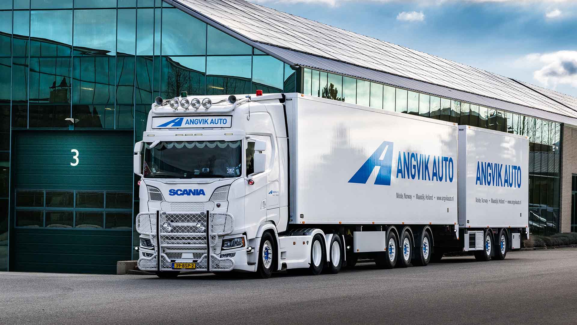 Angvik Auto met Scania 530S V8 als LZV naar Noorwegen | Scania Nederland