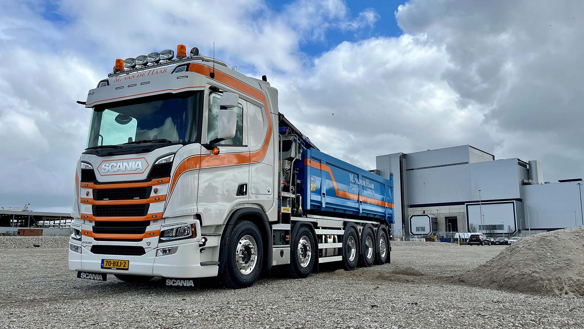 Multifunctionele Scania V8 knijperauto voor M. van de Haar | Scania ...