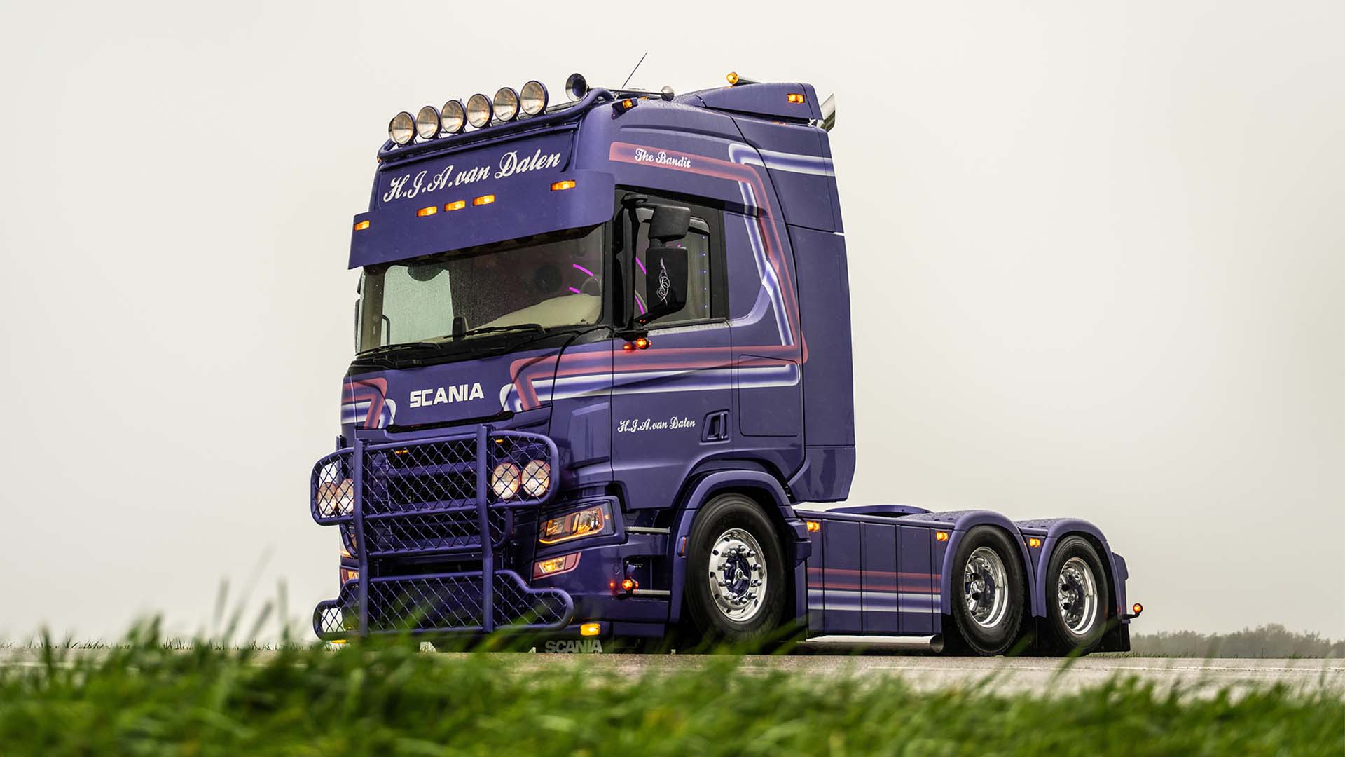 Nieuwe Scania R770 V8 6x2 voor H.J.A. van Dalen Transport - vakwerk met ...