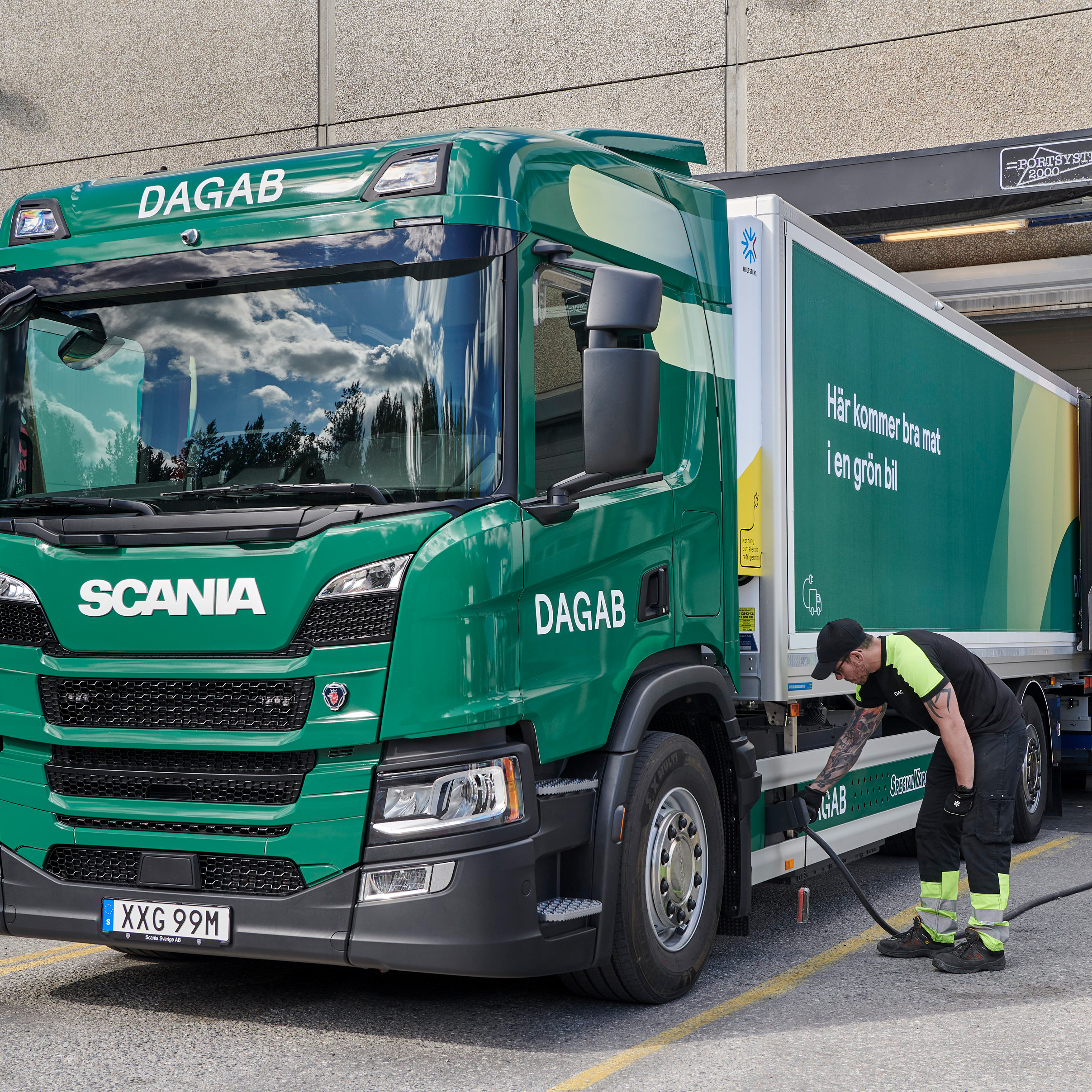 Dagab växlar upp elektrifieringen | Scania Sverige