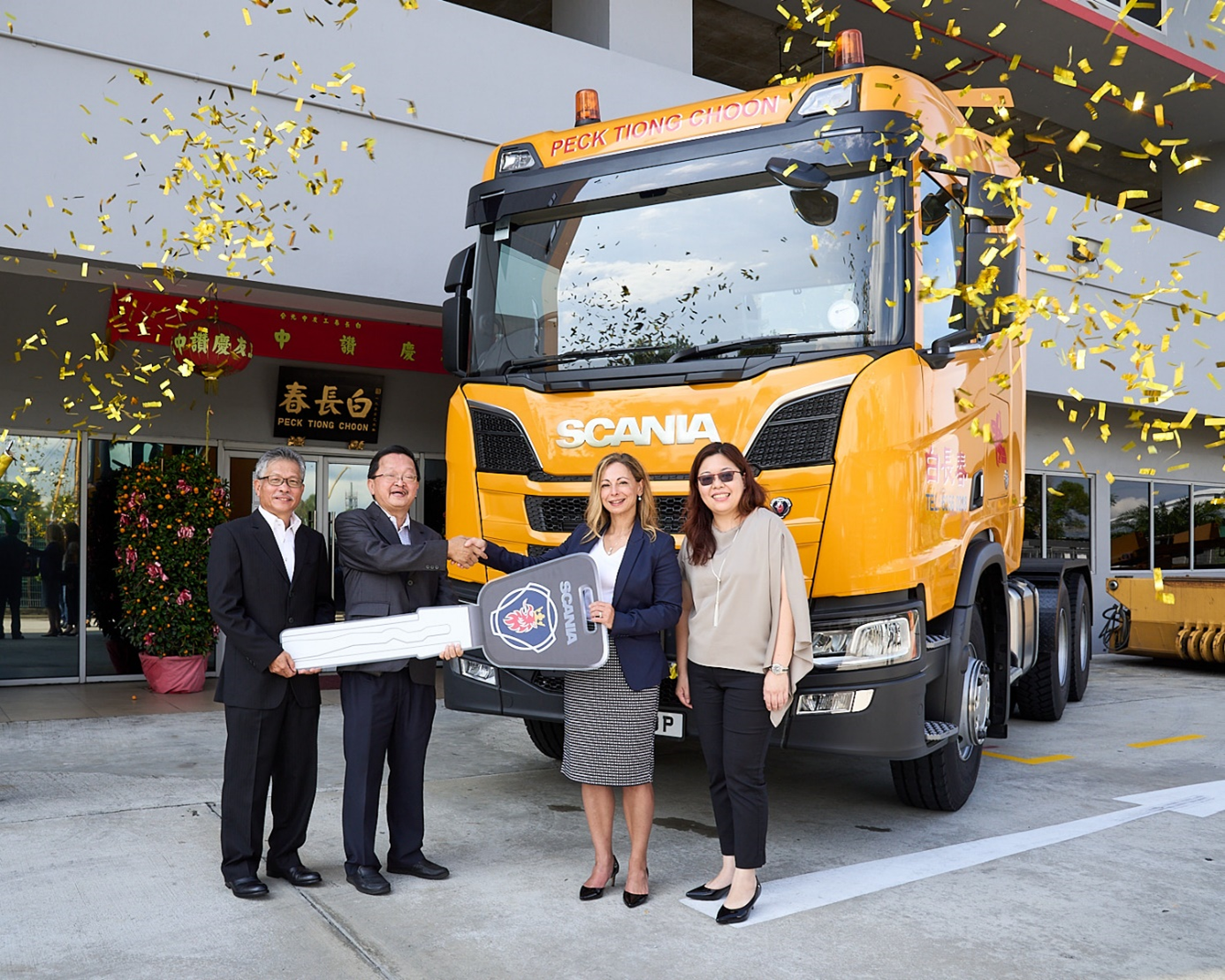 PECK TIONG CHOON IS FIRST IN SINGAPORE TO POWER AHEAD WITH THE SCANIA ...