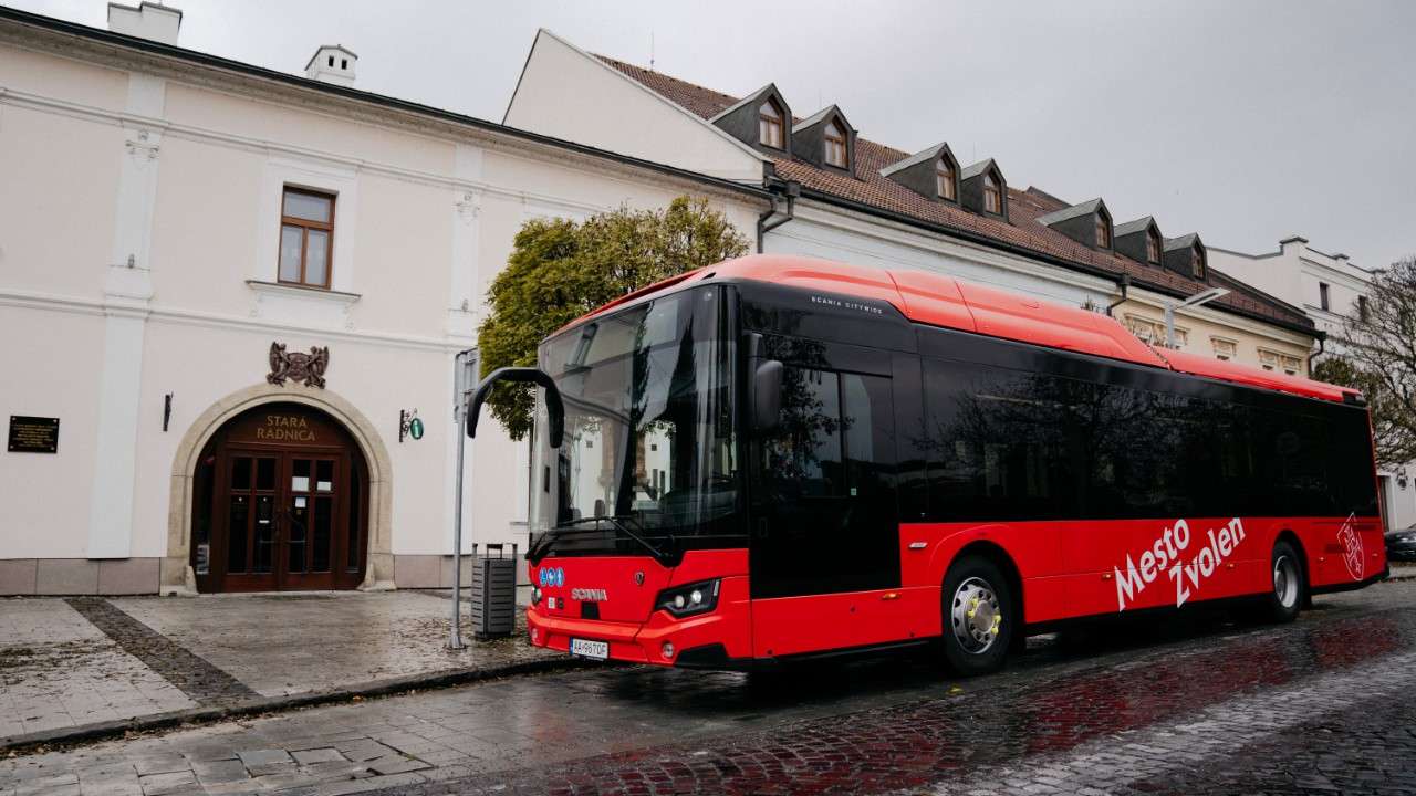 Prvýkrát na Slovensku: Štvorica najmodernejších autobusov Scania Citywide LF pre mesto Zvolen ...