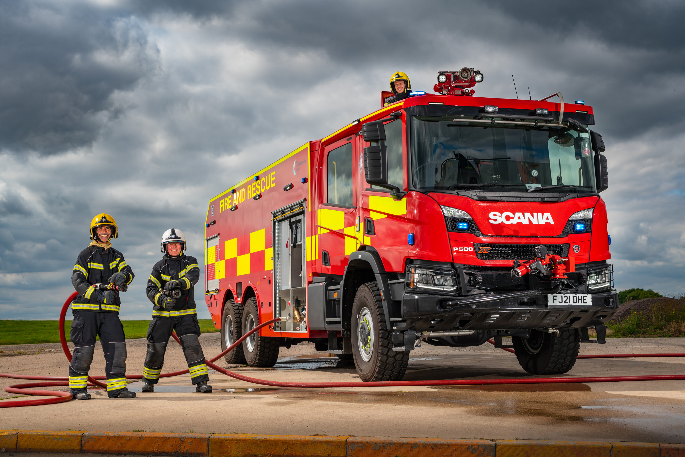 East Midlands Airport Rescue and Fire Fighting Service | Scania United ...