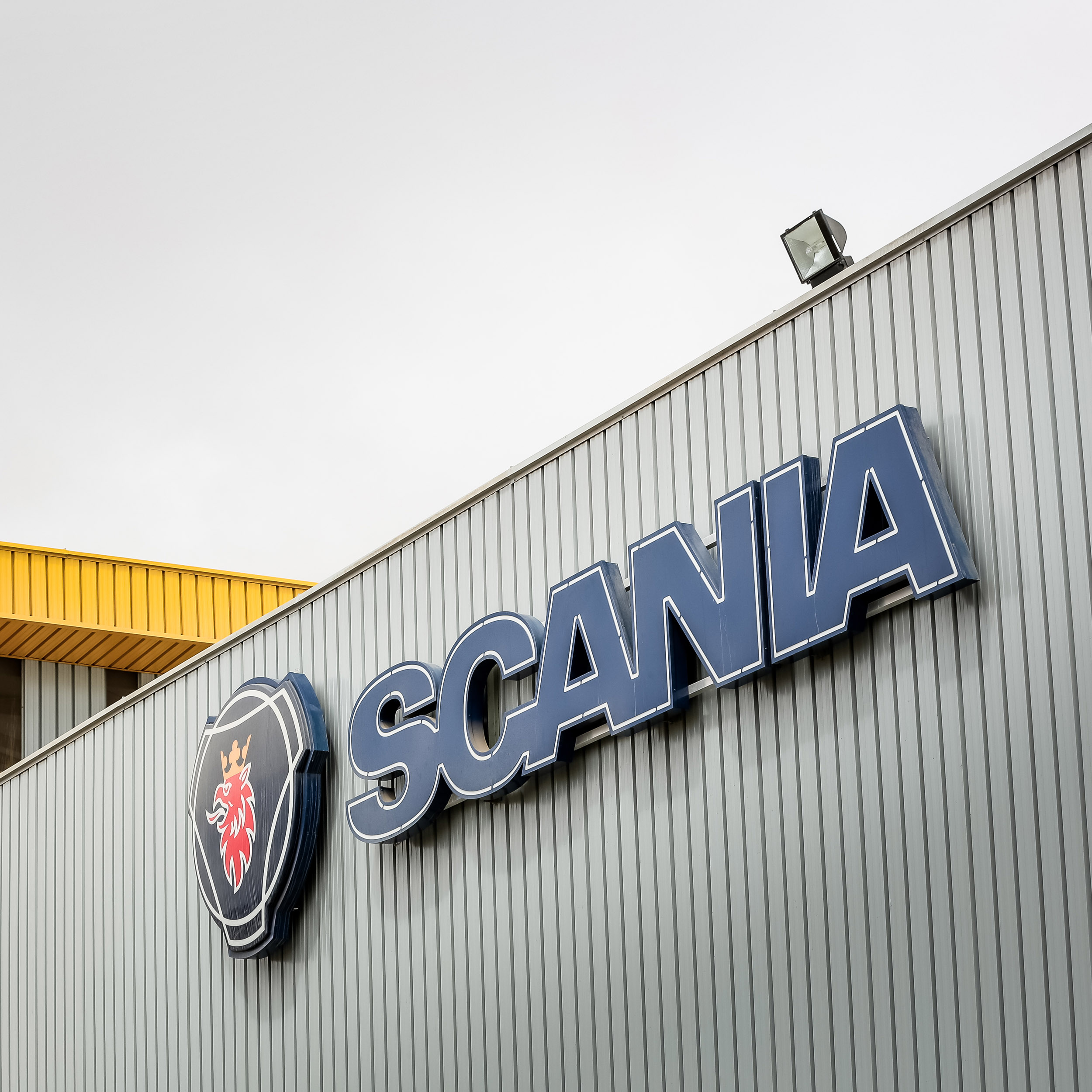 Contact us | Scania United Kingdom