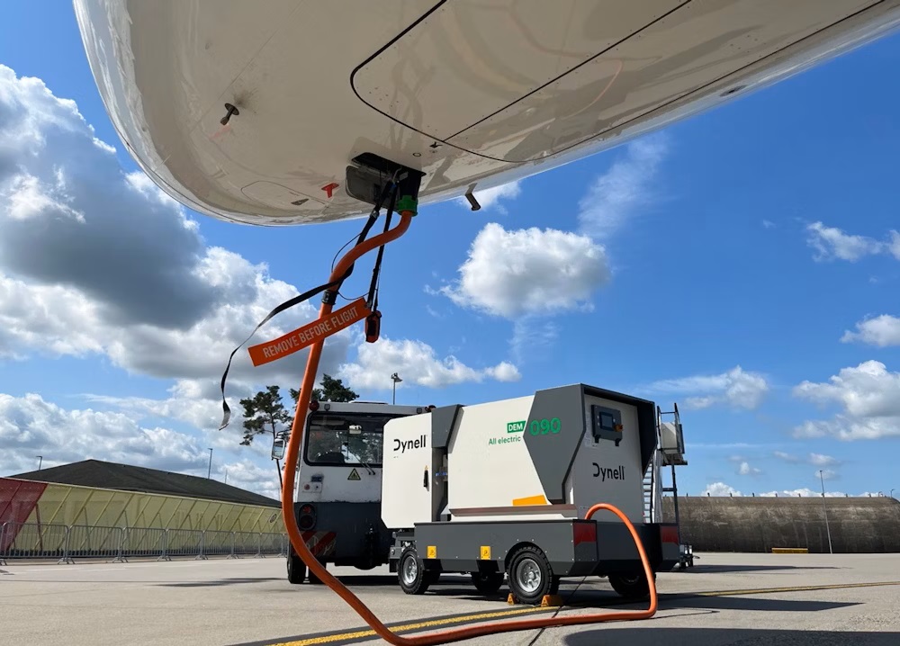 Powered by Scania Industrial Batteries: Electric airport ground support ...