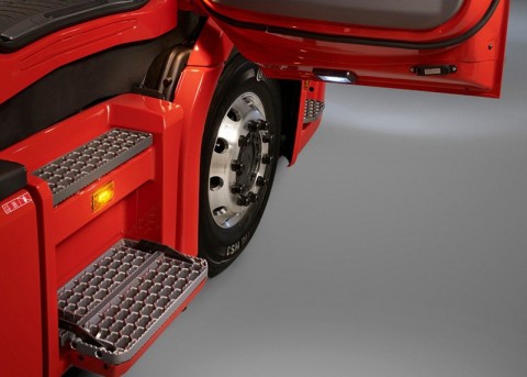 Explore Scania Crew Cab Trucks | Scania Australia