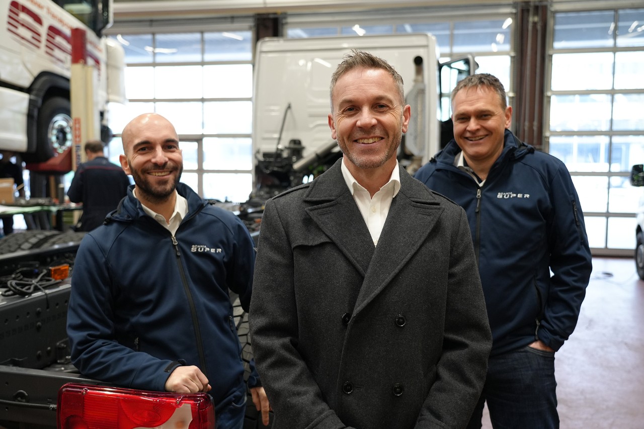 Nouveaux responsables du secteur Services chez Scania Suisse SA à ...