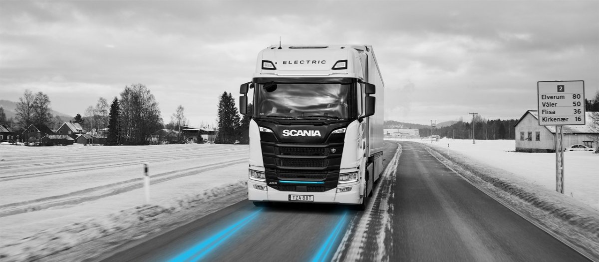 Driving an electric truck 550 km in freezing cold | Scania Global