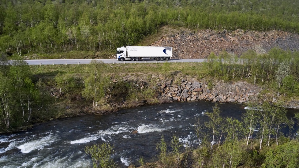 The new 13-litre Scania 560 S has incredible fuel efficiency | Scania ...