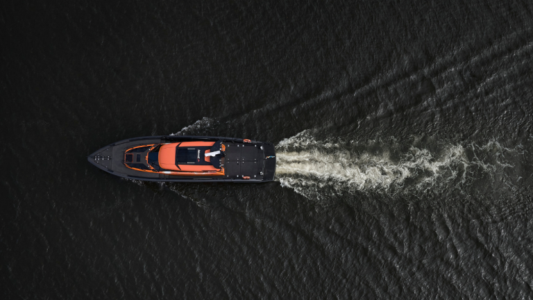 Marell high-speed boat powered by electric Scania solution | Scania Global