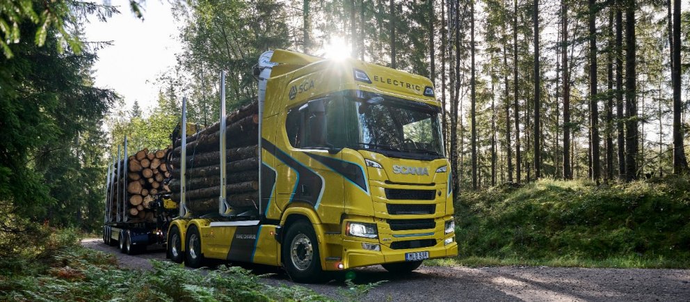 Electrifying heavy forest transport to reduce emissions | Scania Global