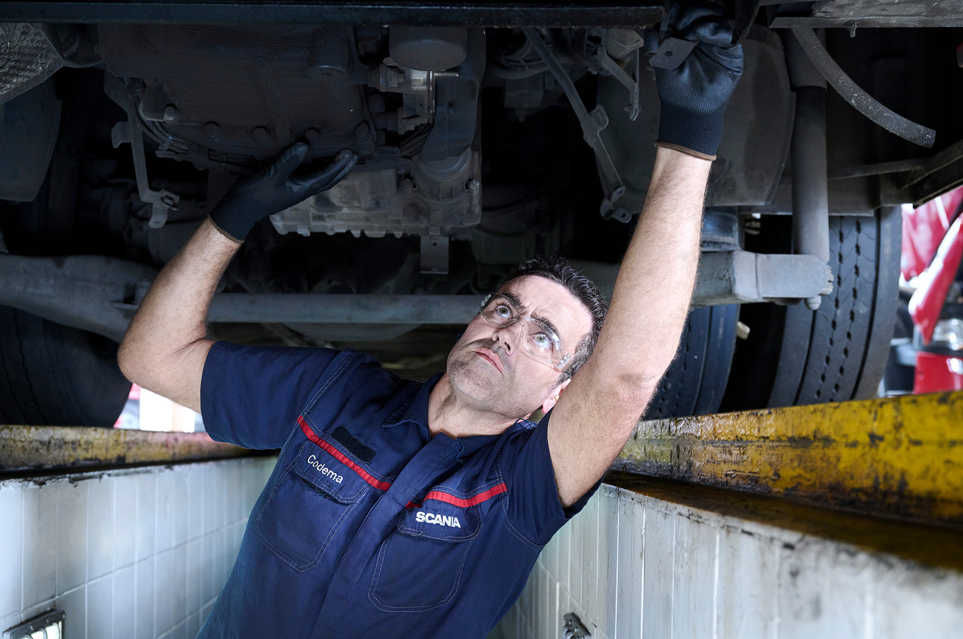 Defence solutions built on reliability | Scania Group