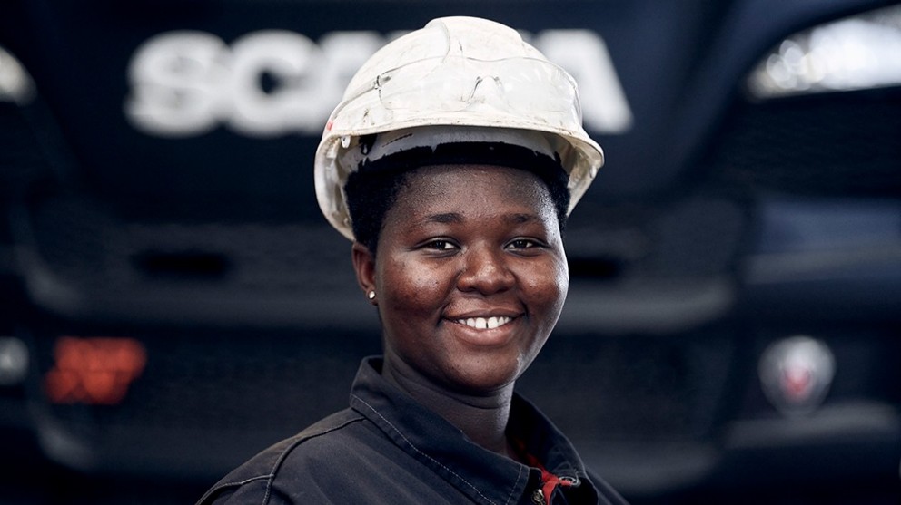 Support vehicles for mining industry | Scania Global