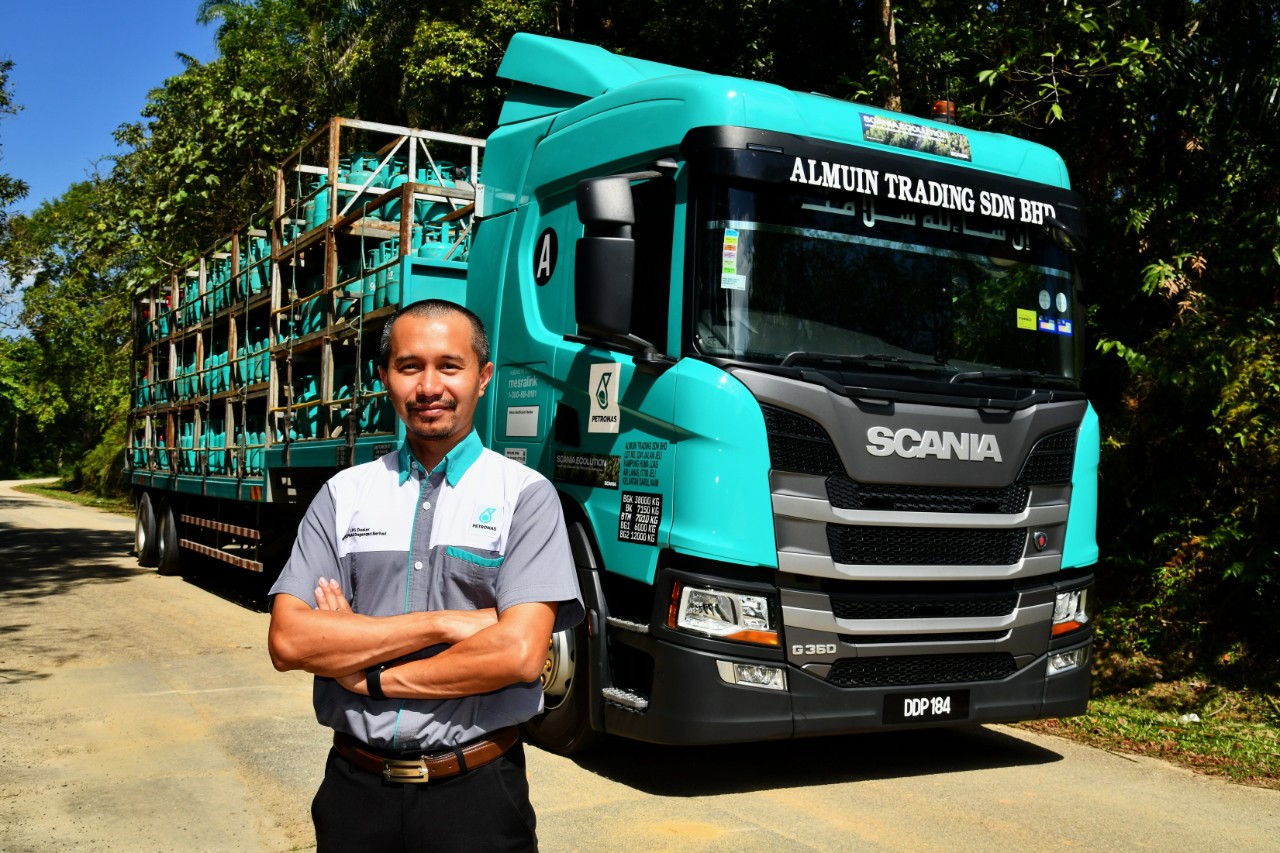 ALMUIN, THE FIRST SCANIA NEW TRUCK GENERATION LPG TRANSPORTER IN THE ...