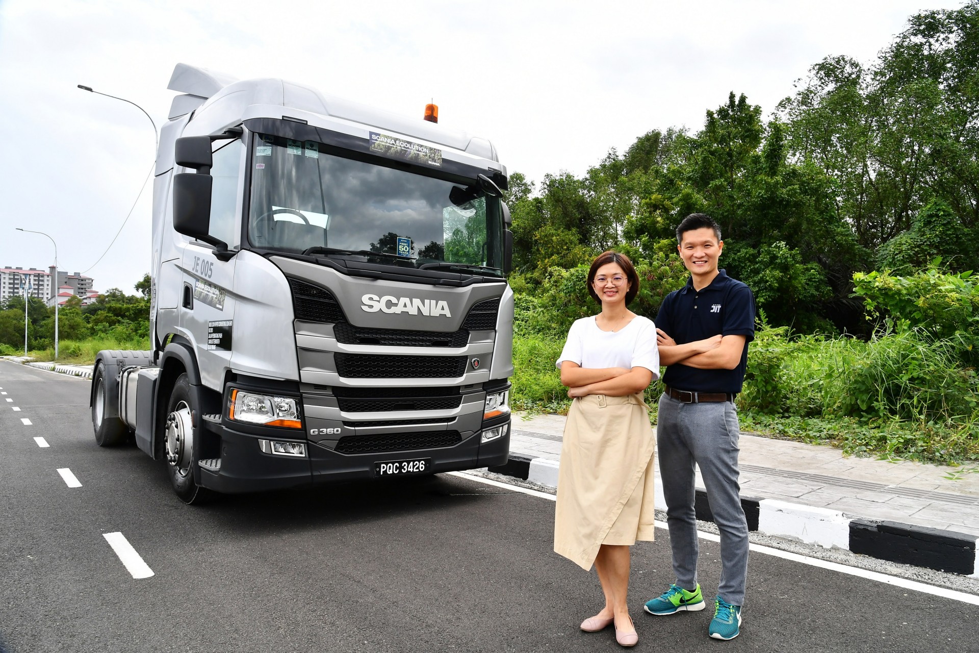 MUN LOON REDUCES CARBON FOOTPRINT THROUGH SCANIA ECOLUTION AGREEMENT WITH THREE SCANIA NTGS ON R ...