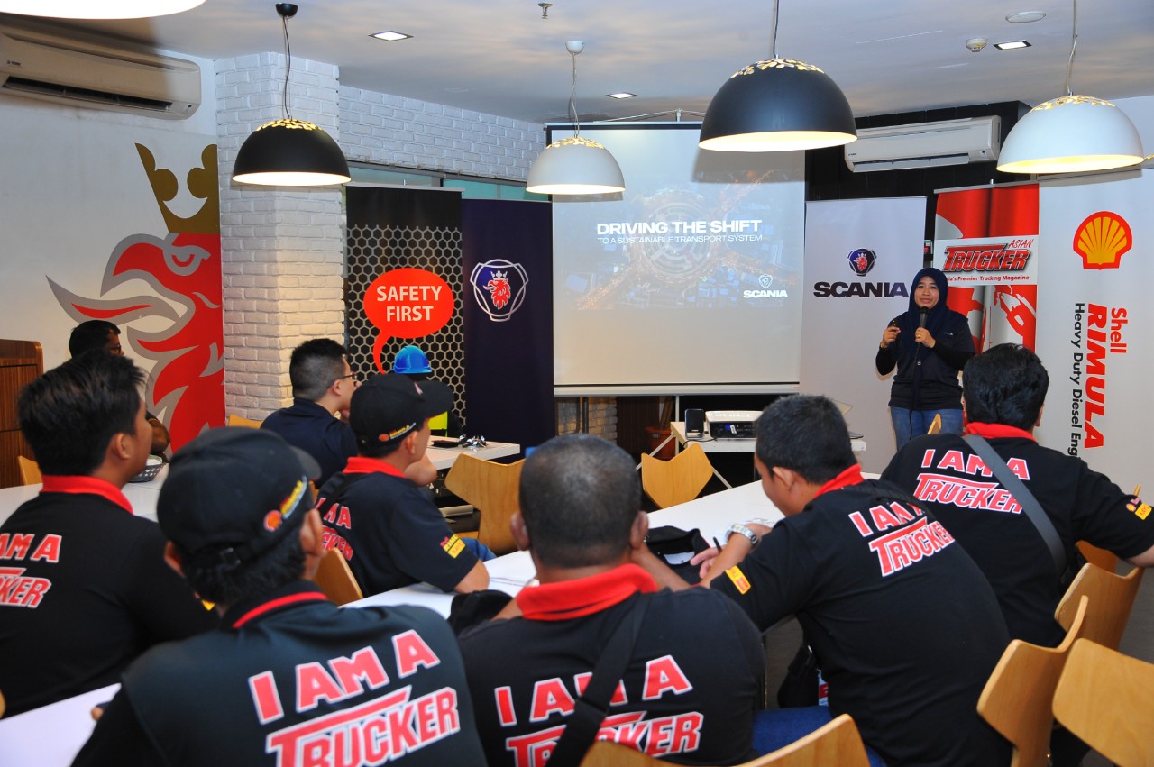 SCANIA HOSTS SAFETY DRIVING SESSION FOR ASIAN TRUCKERS DRIVERS CLUB | Scania Malaysia