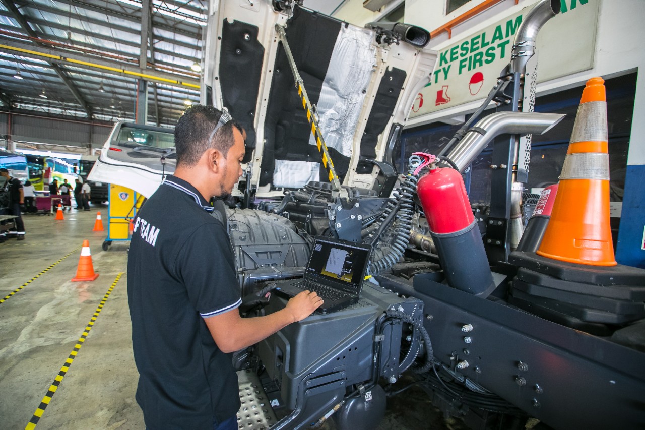 THE FUTURE TOP TEAM OF SCANIA SERVICES ARE IN THE MAKING | Scania Malaysia