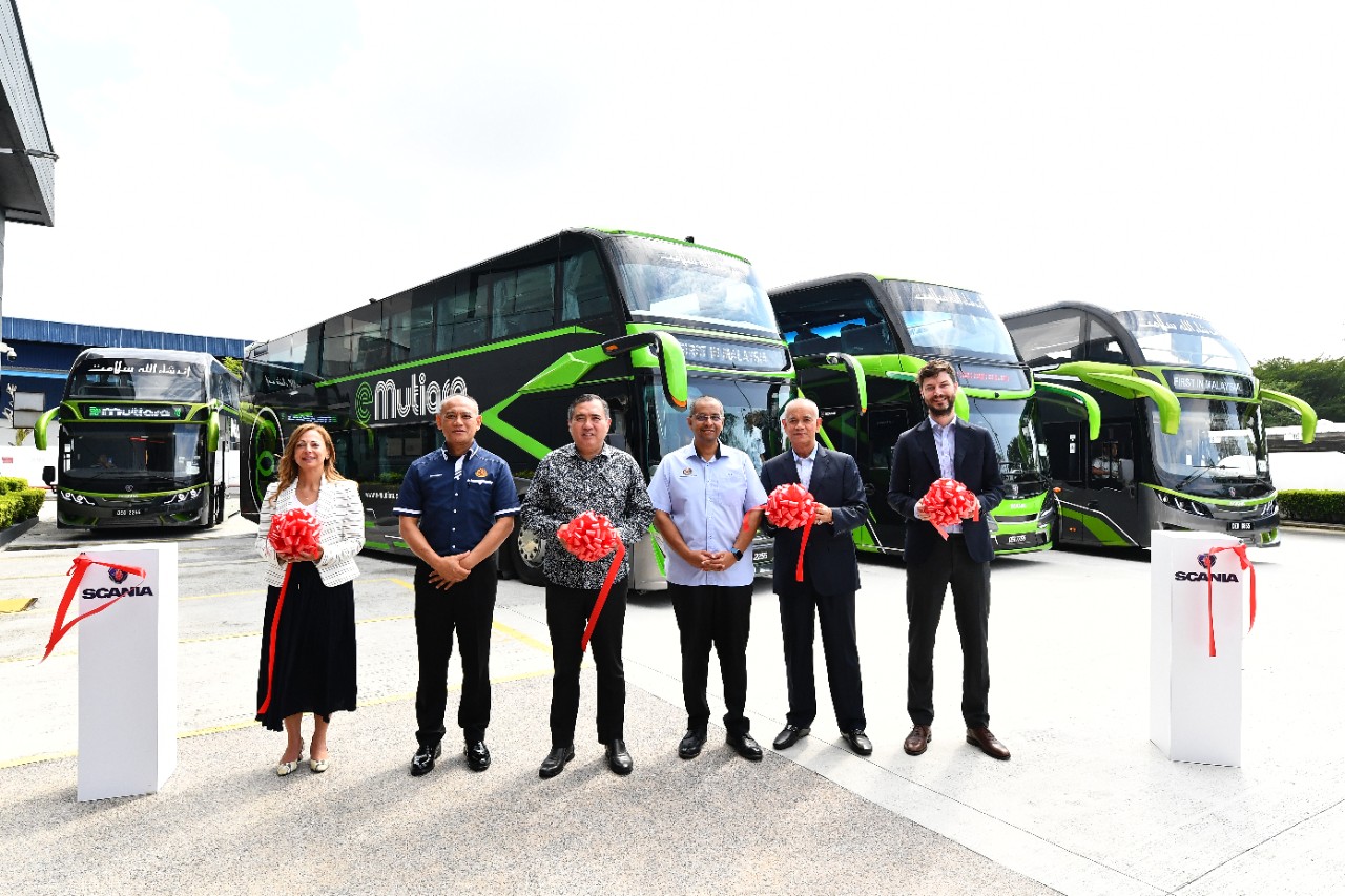 E-MUTIARA EXPANDS WITH FIRST LONGEST SCANIA DOUBLE-DECK COACH IN ...