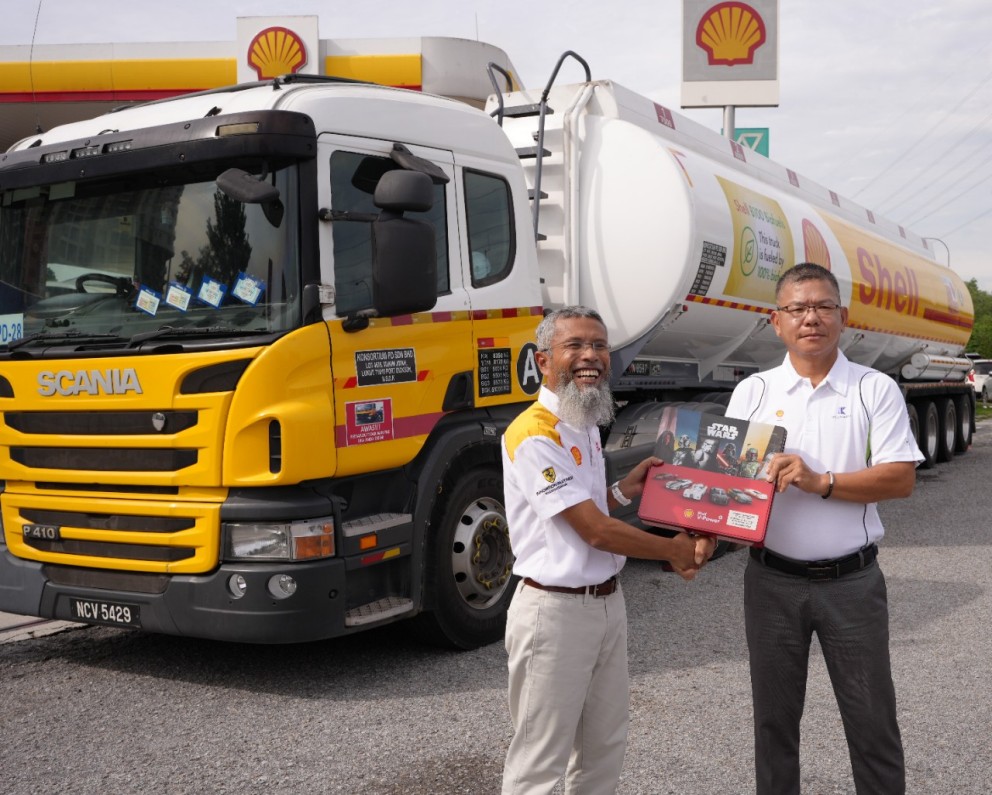 SHELL, KPD AND SCANIA DRIVING THE SHIFT IN REDUCING CO2 EMISSIONS WITH B100 BIODIESEL | Scania ...