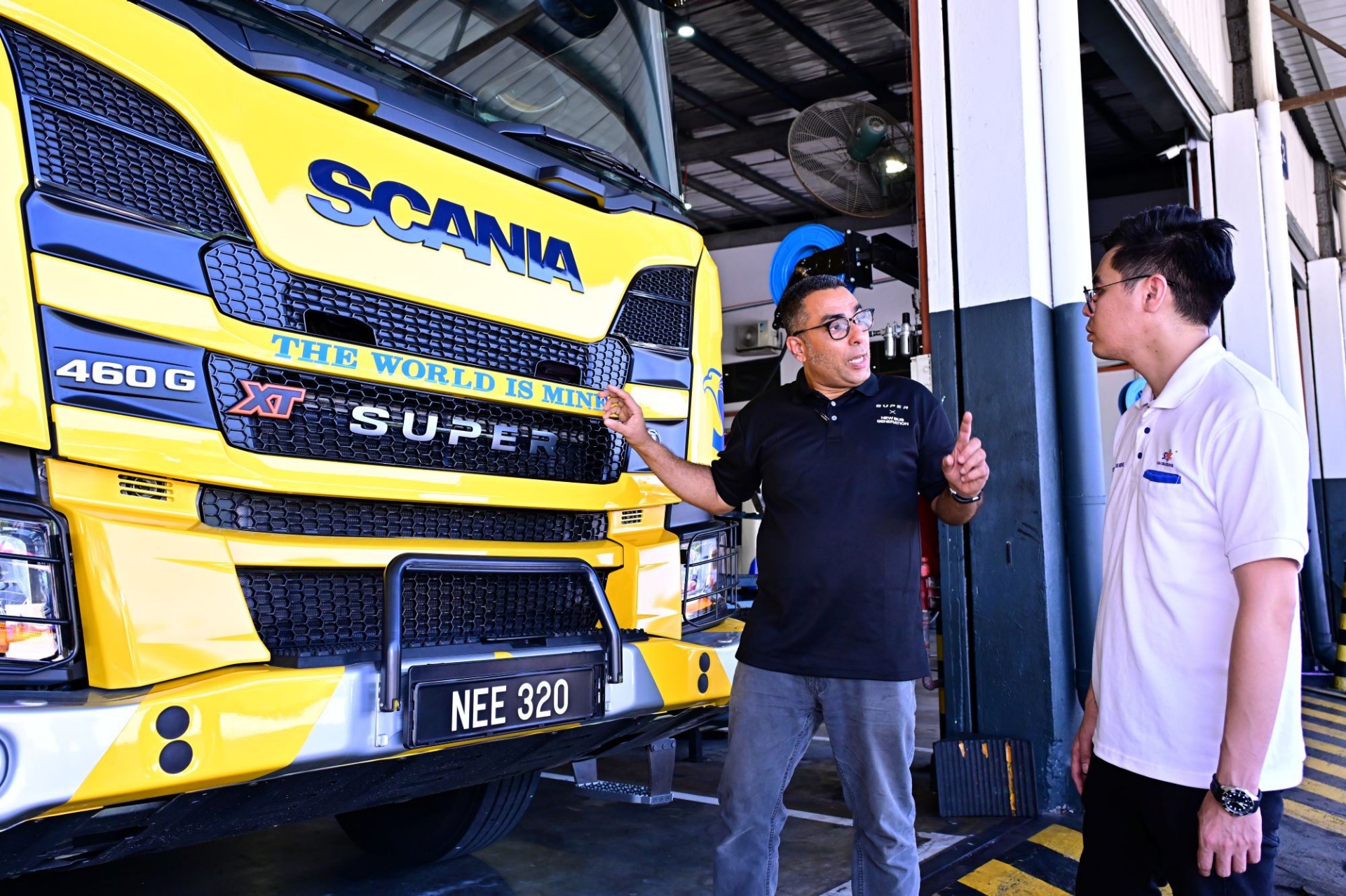 SRI MAJU CERGAS LOGISTICS TAKES DELIVERY OF 12 SCANIA SUPER XT TRUCKS ...