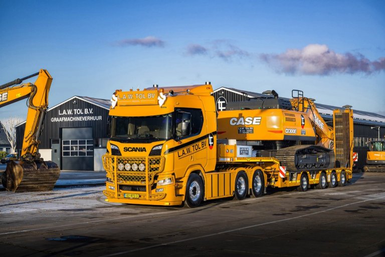 L.A.W. Tol B.V. koopt Scania R660 6x4 zwaar transporttrekker | Scania Nederland