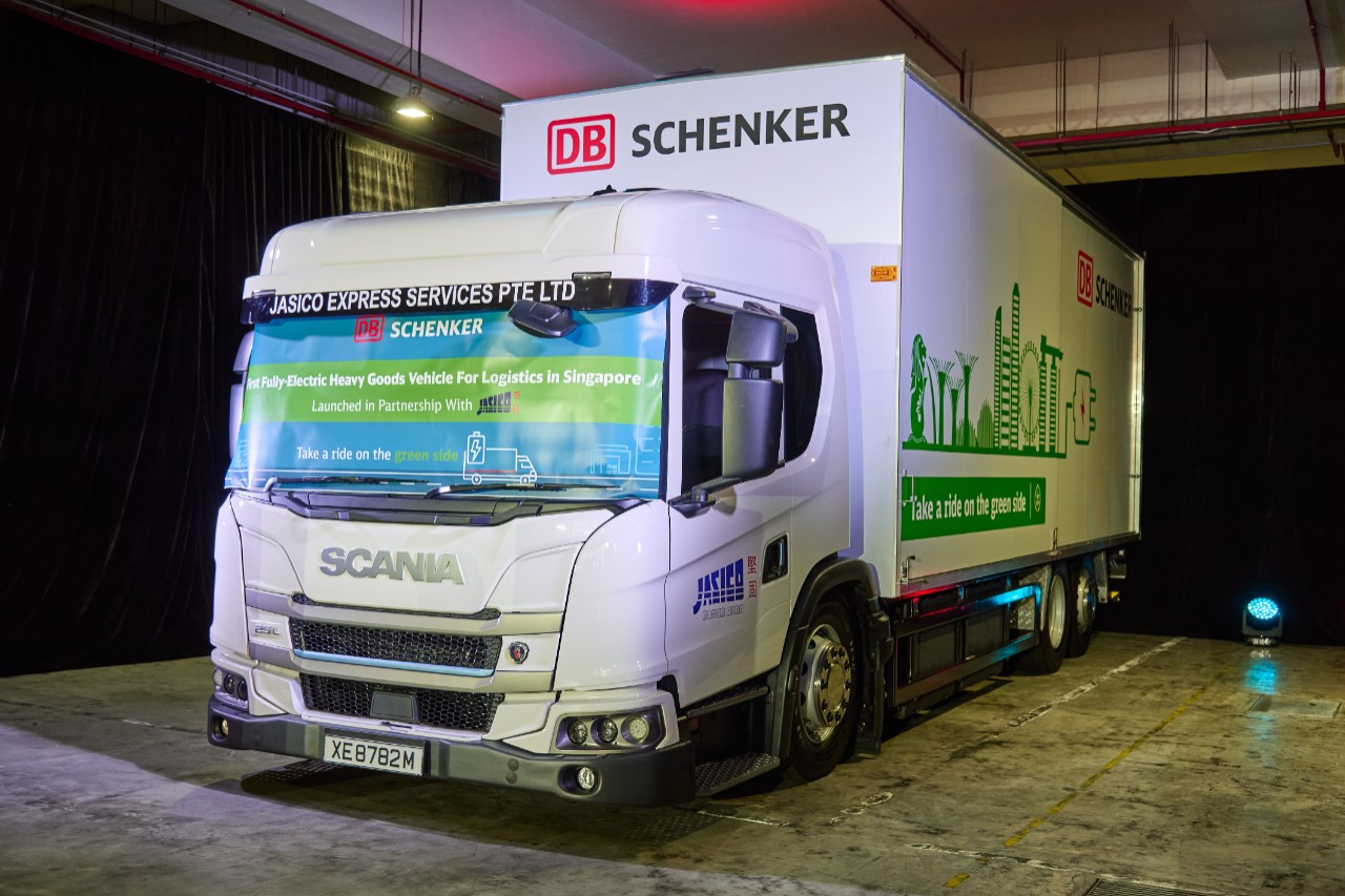 World’s first all-electric Scania standard car transporter goes into ...