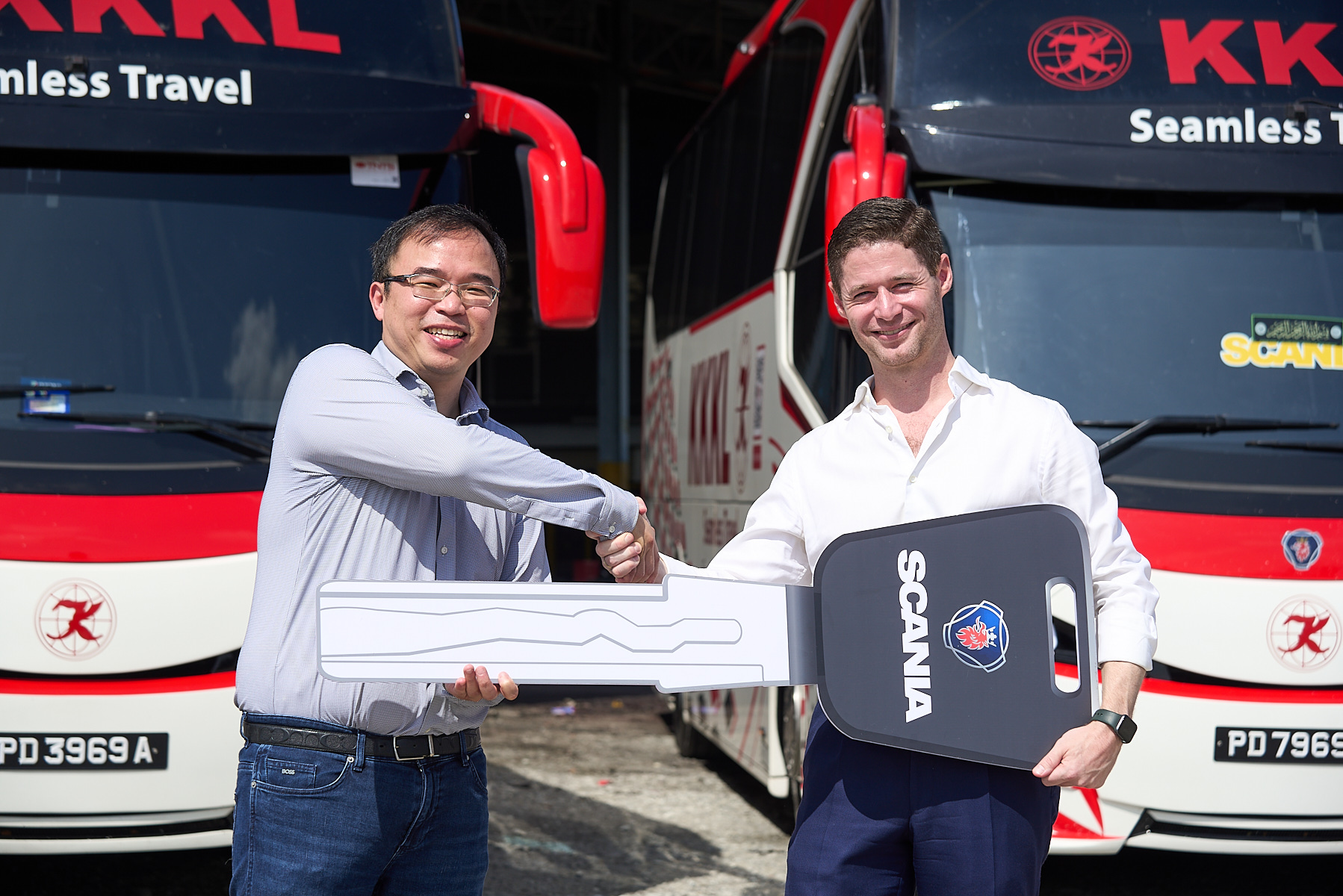 KKKL Travel & Tours Takes Delivery of Two New Scania New Bus Generation ...