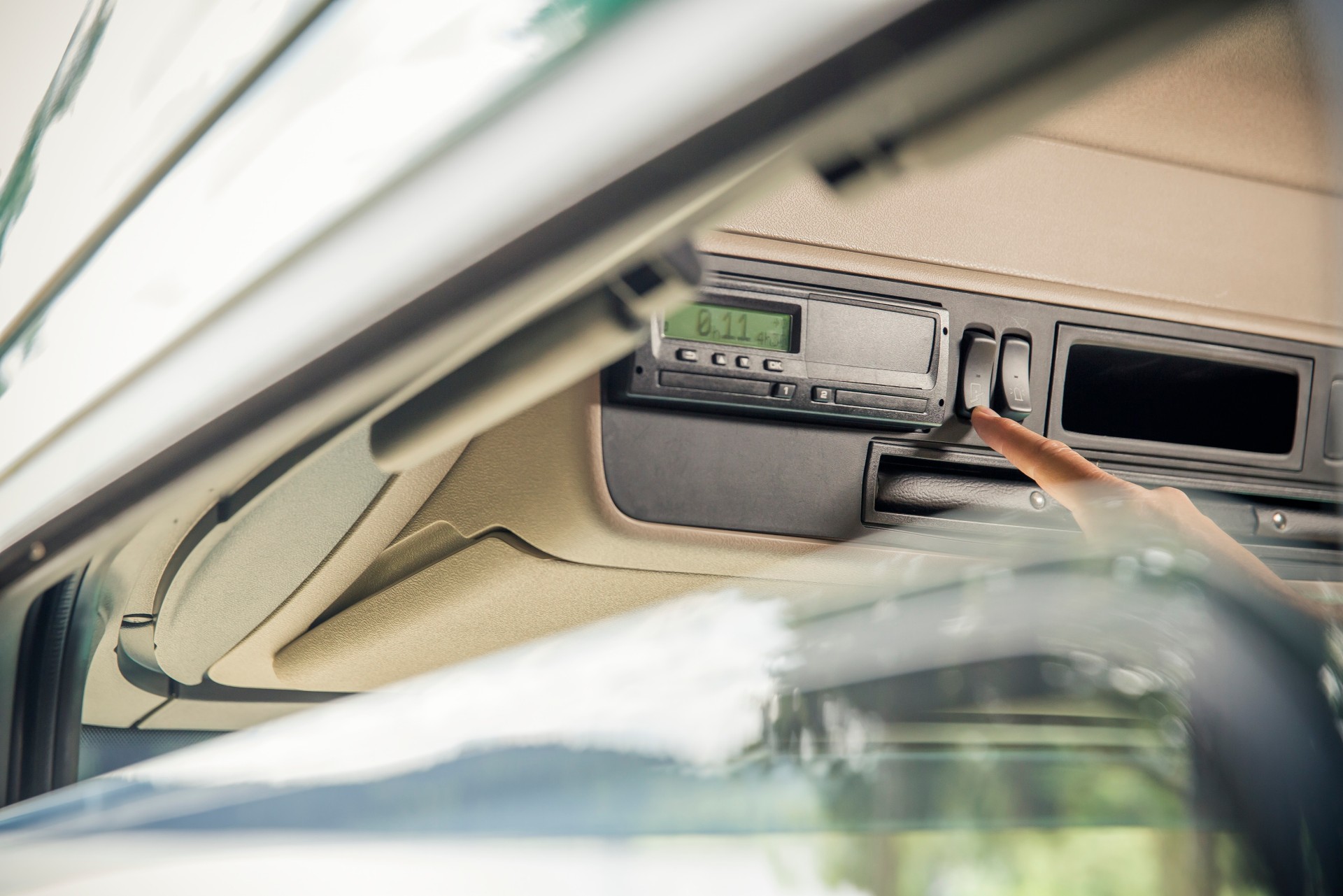 Tachograph Services | Scania United Kingdom