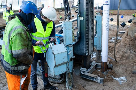 Eerste paal nieuw gebouw duurzame energievoorziening bij Scania ...